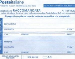Raccomandata: chi può ritirarla quando il destinatario non c'è ...